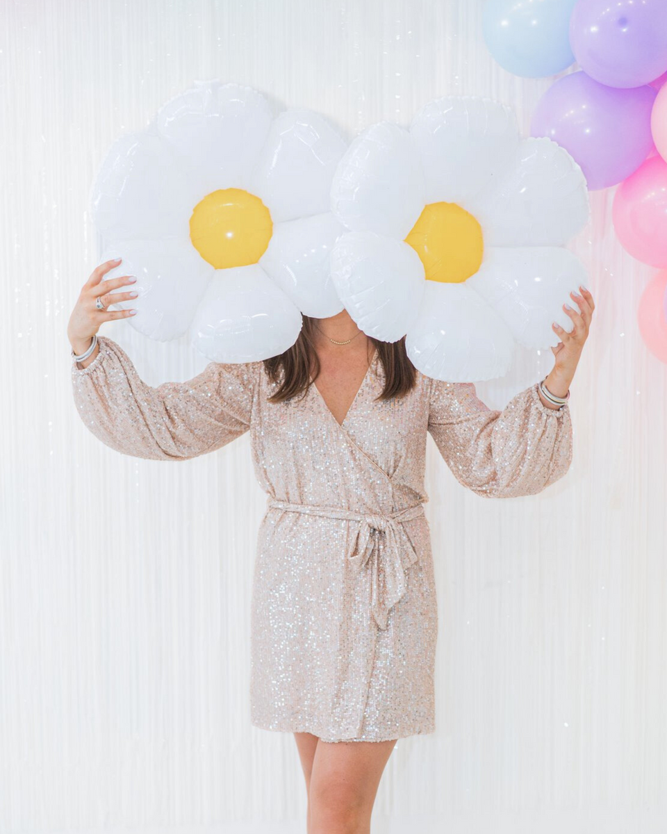 Daisy Flower Foil Balloons – Socially Spruced